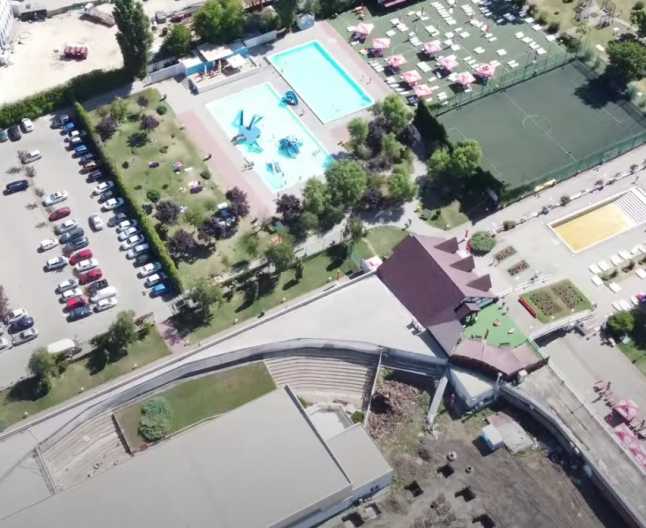 (Foto/Video) La Timişoara se construieşte un aquapark ca cele din Ungaria