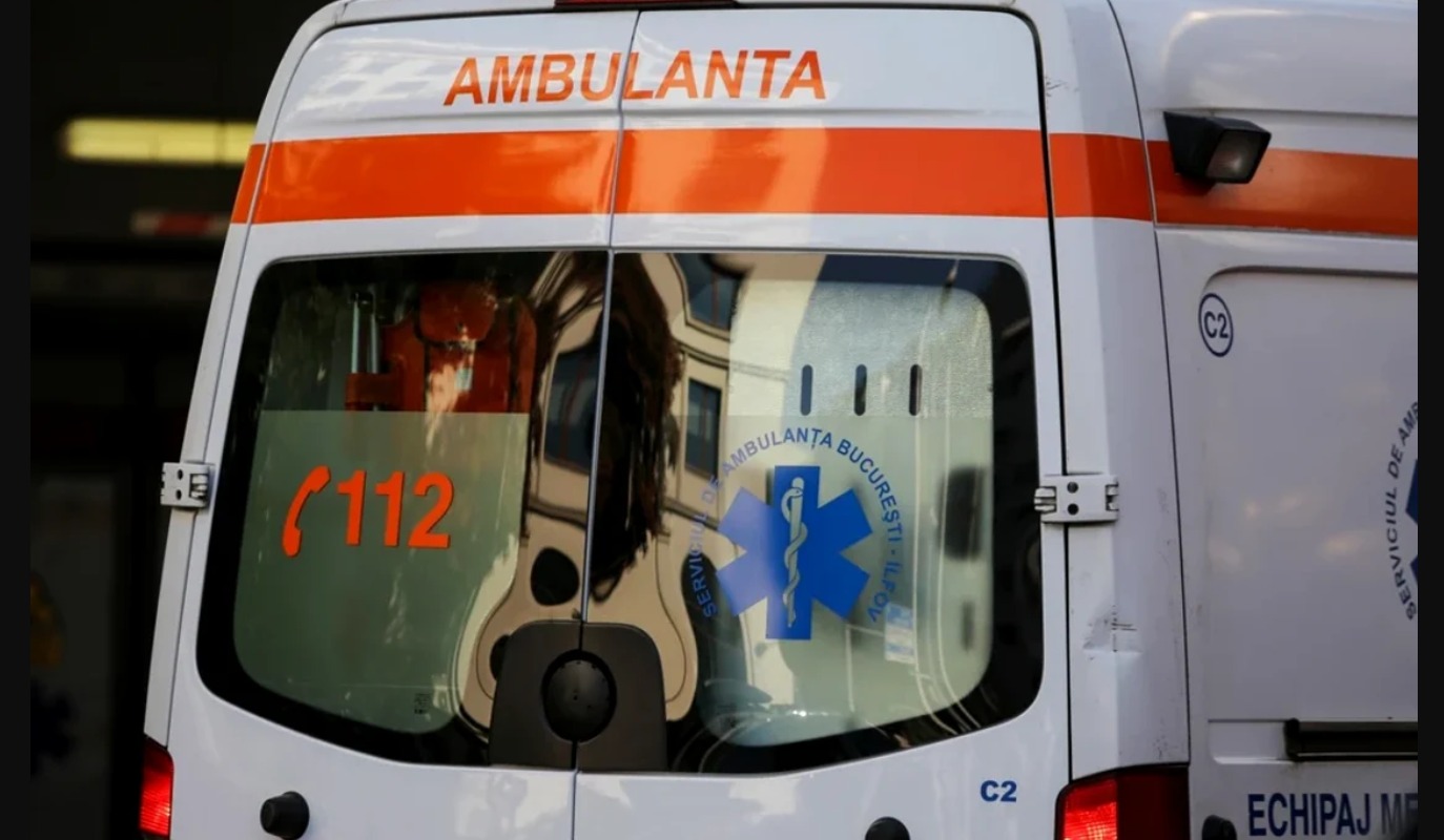 Un copil de 3 ani a căzut de la etajul 7 și nu a mai putut fi salvat