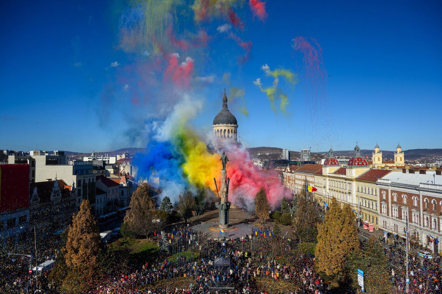 Spectacol total de 1 Decembrie la Cluj: drone, lumini, Cargo, Compact ...