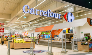 Carrefour România: importuri oprite pentru roșii, cireșe, vinete, ardei ...